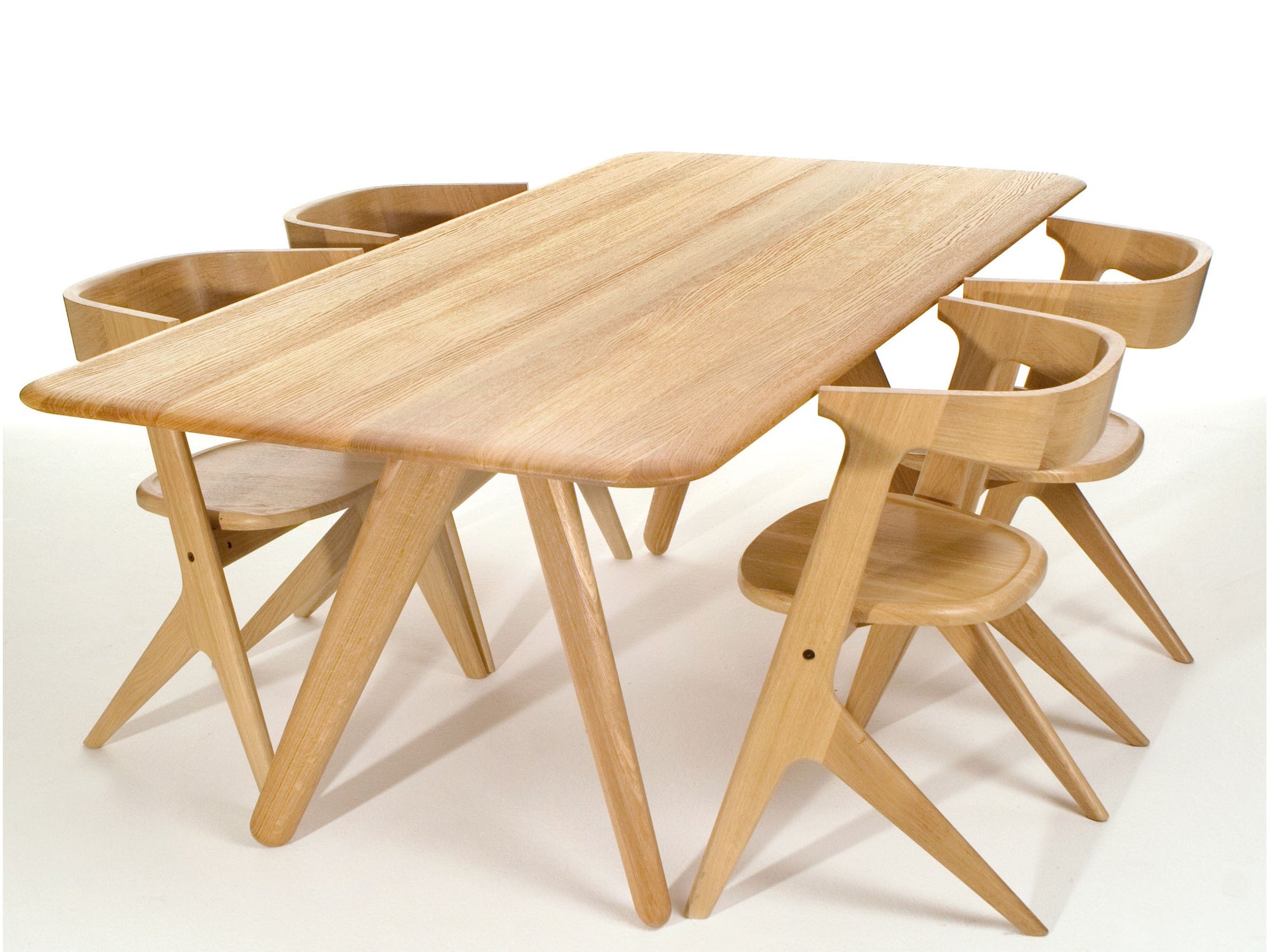 Tom Dixon Slab Dining table | British Design by Tom Dixon - Cimmermann